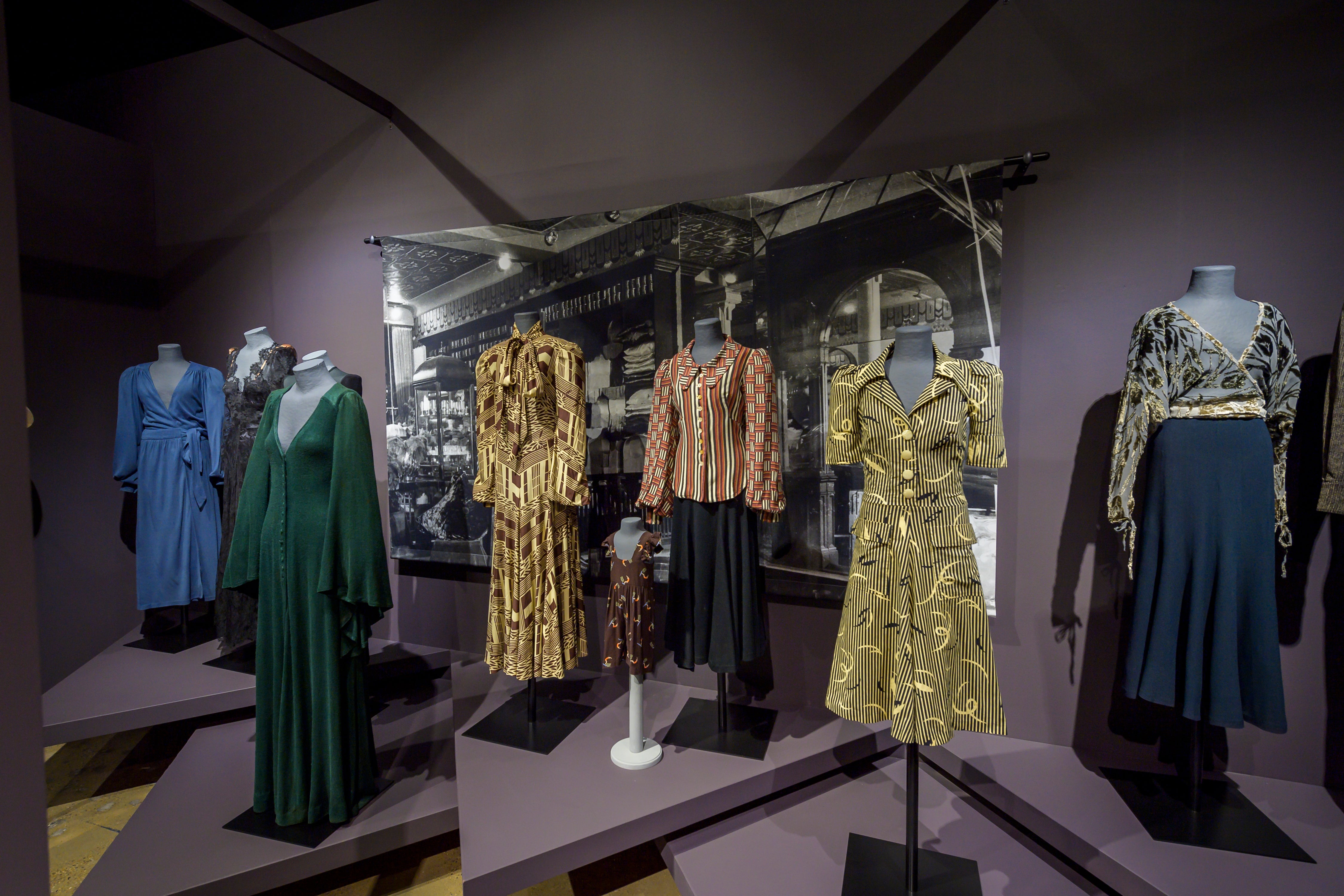 Biba | Lunchtime Tours – Dovecot Studios