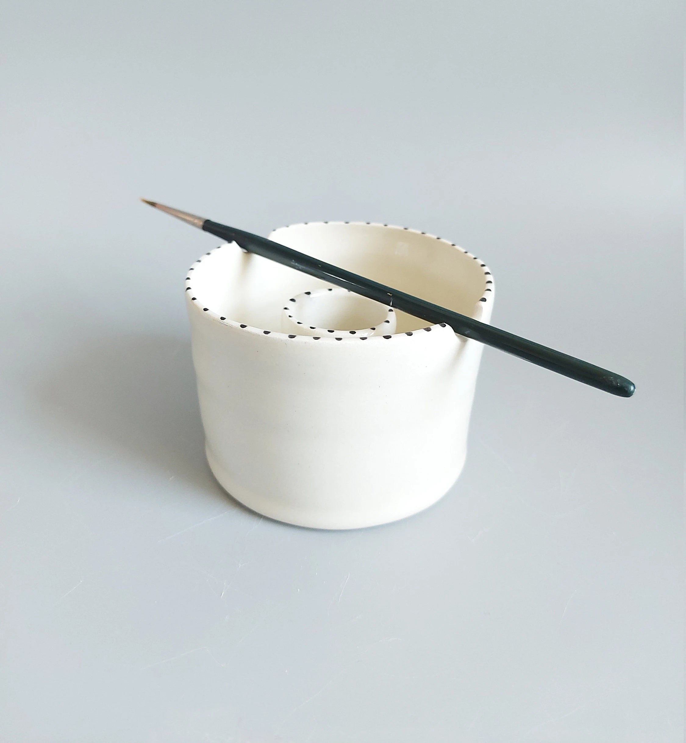 Muddy Ceramic: Handmade Watercolour Paint Cup – Dovecot Studios